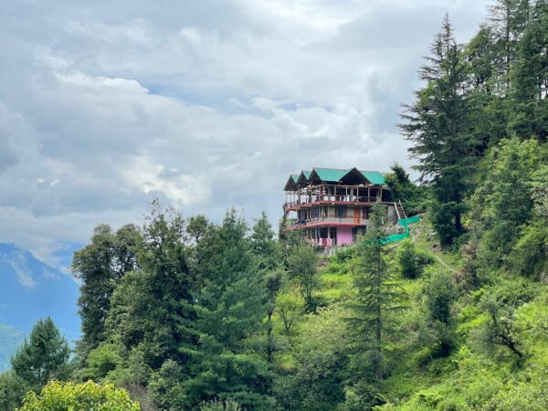 Laida Village in Himachal Pradesh: A Serene Escape in the Himalayas