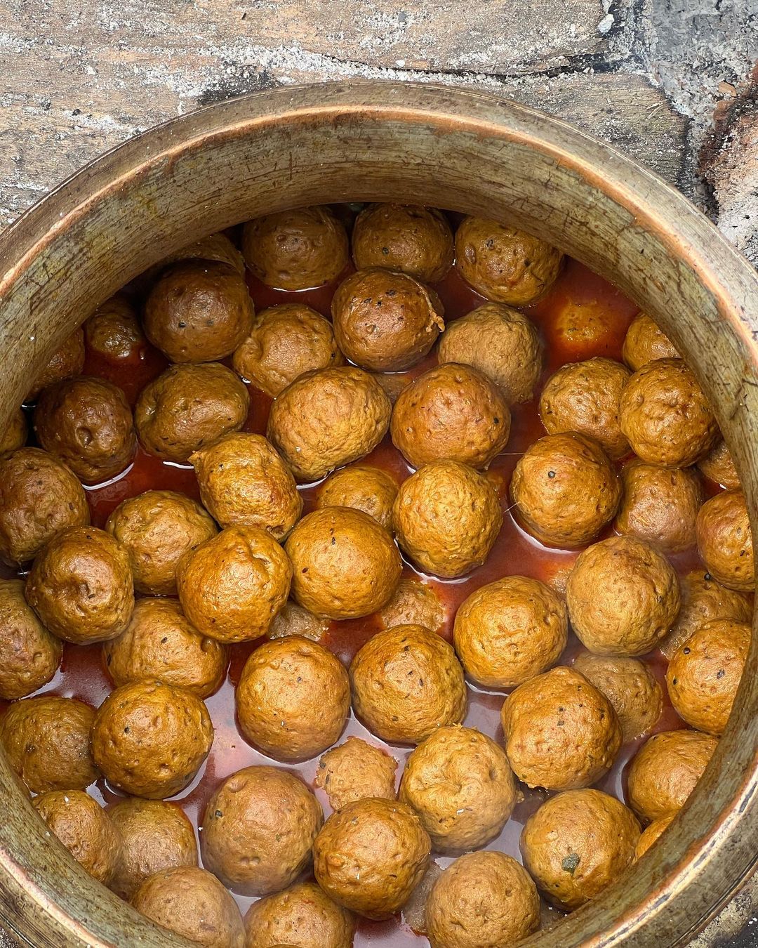 Exploring the Rich Flavors of Kashmiri Cuisine: Wazwan